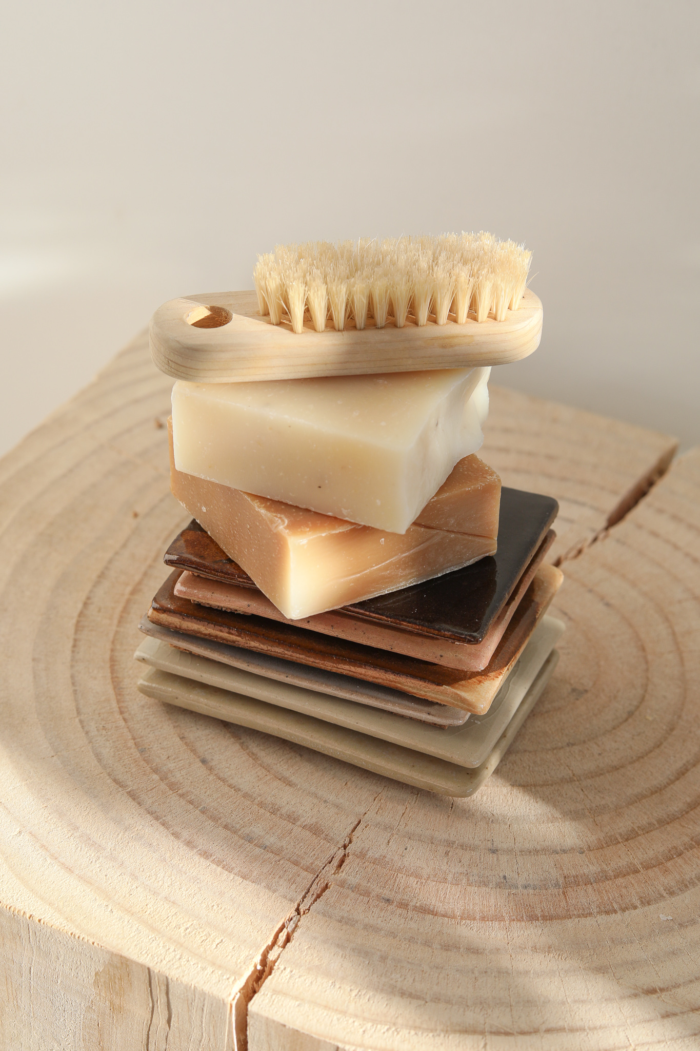 Square Soap Dish - dusky pink - Vera Wiedermann Ceramics